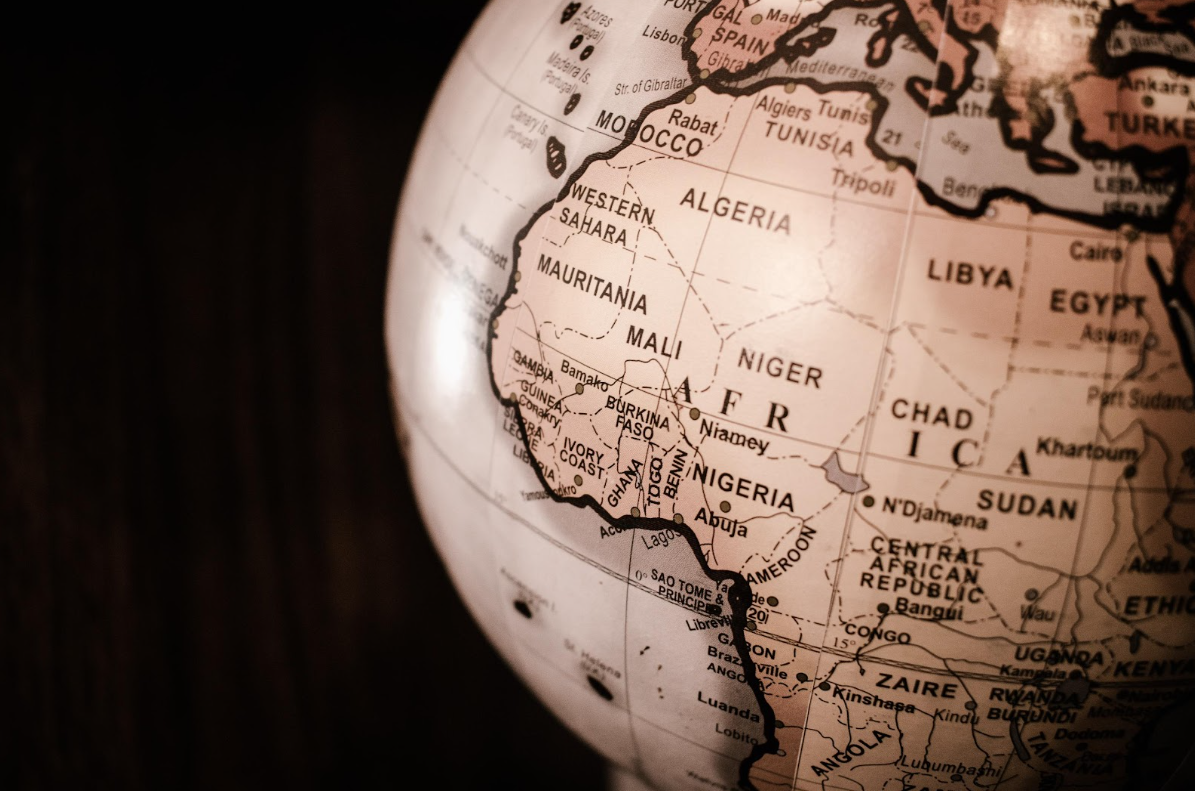 The Paradox of Poverty and Wealth in Africa - World Affairs Council of ...